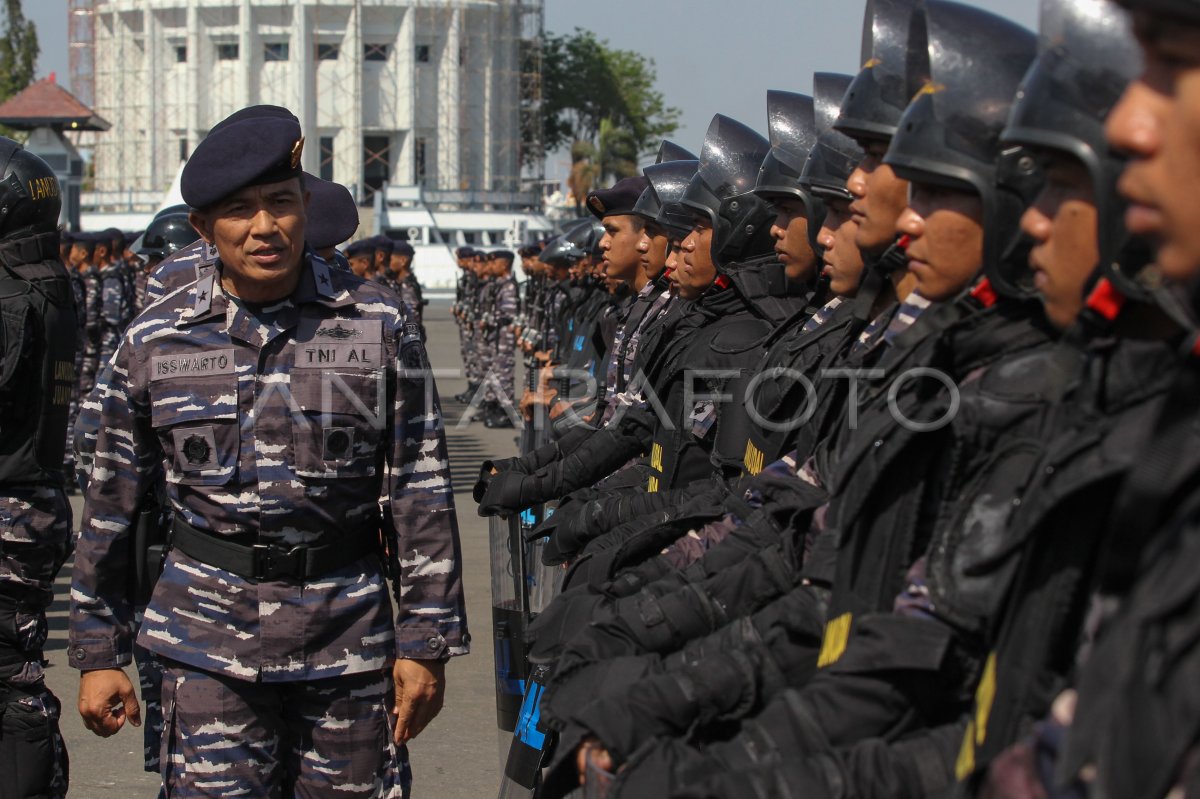 Apel gelar pasukan pengamanan Pemilu 2024 | ANTARA Foto