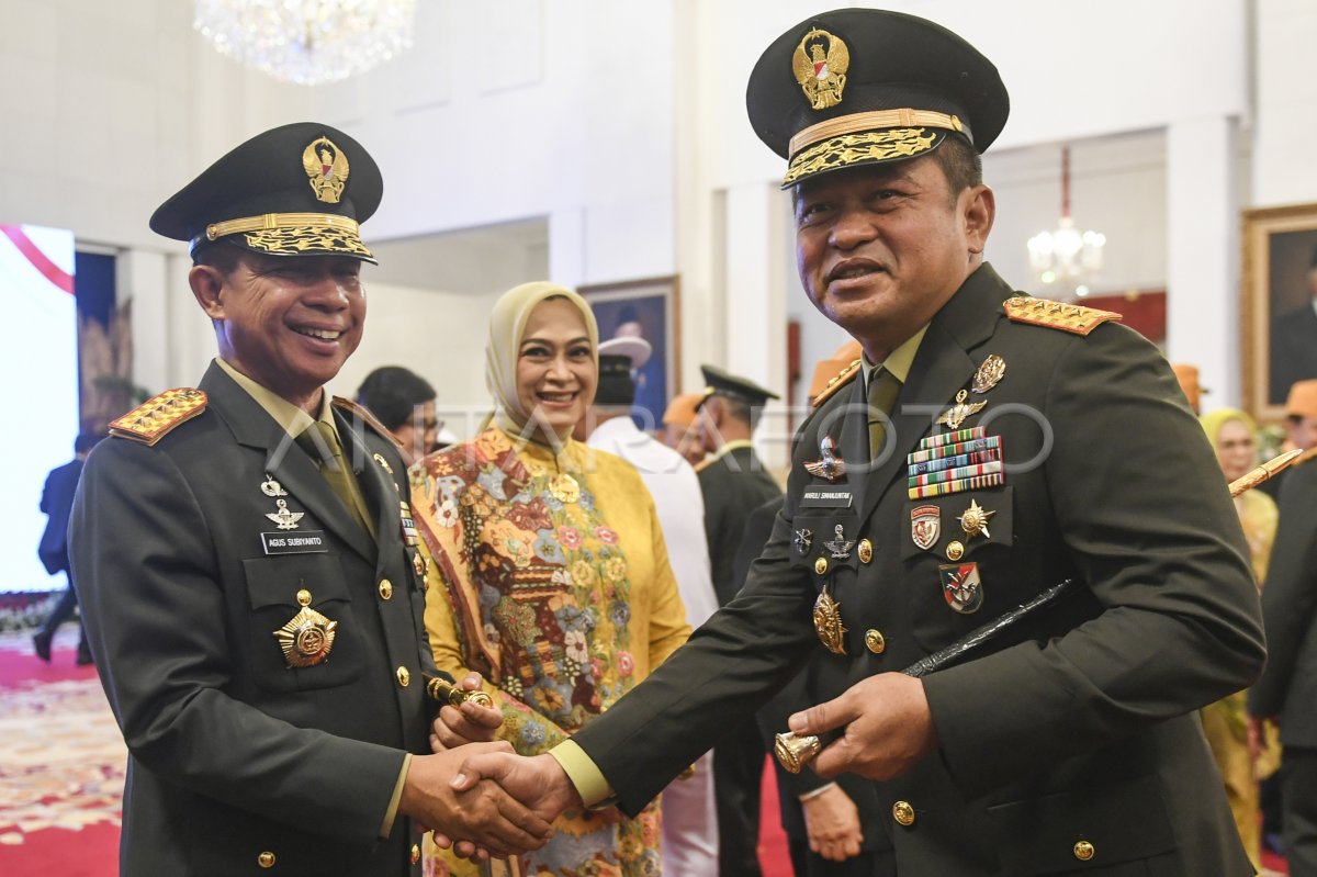 Pelantikan Jenderal TNI Agus Subiyanto menjadi Panglima TNI | ANTARA Foto
