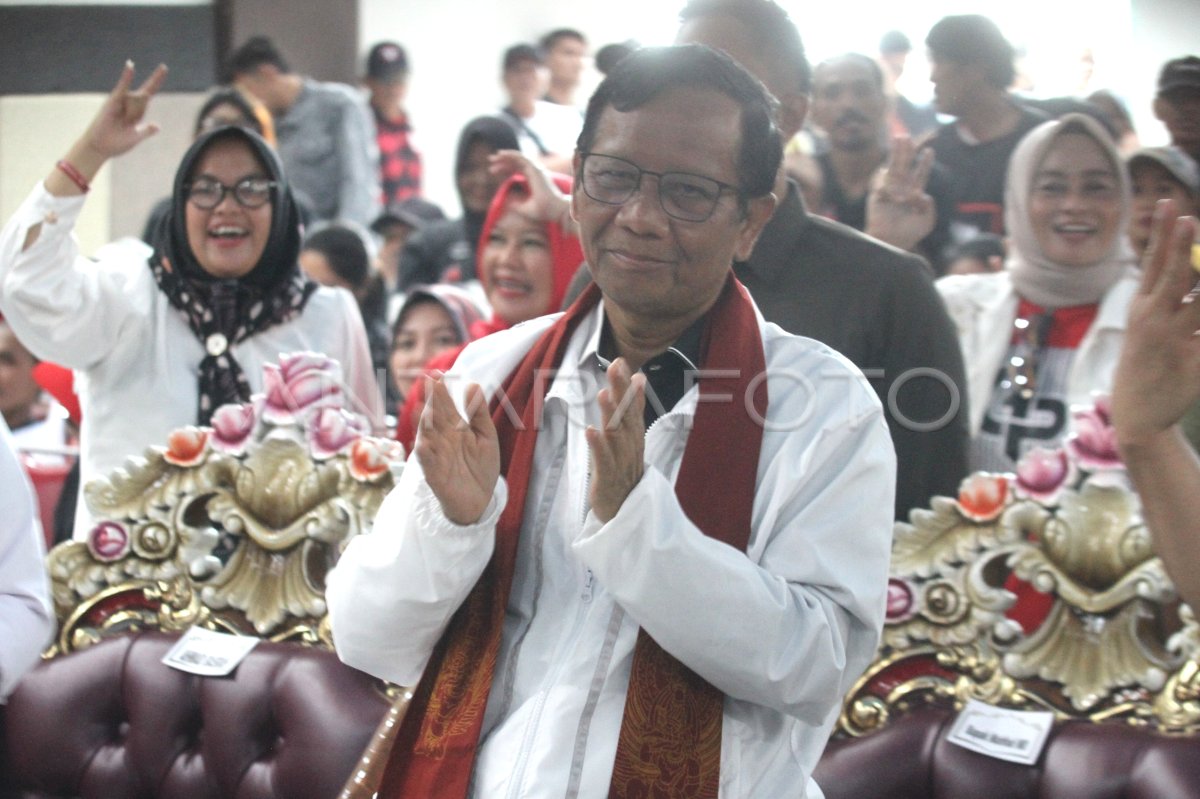 Kampanye Mahfud MD di Malang | ANTARA Foto Kampanye Mahfud MD di Malang | ANTARA Foto