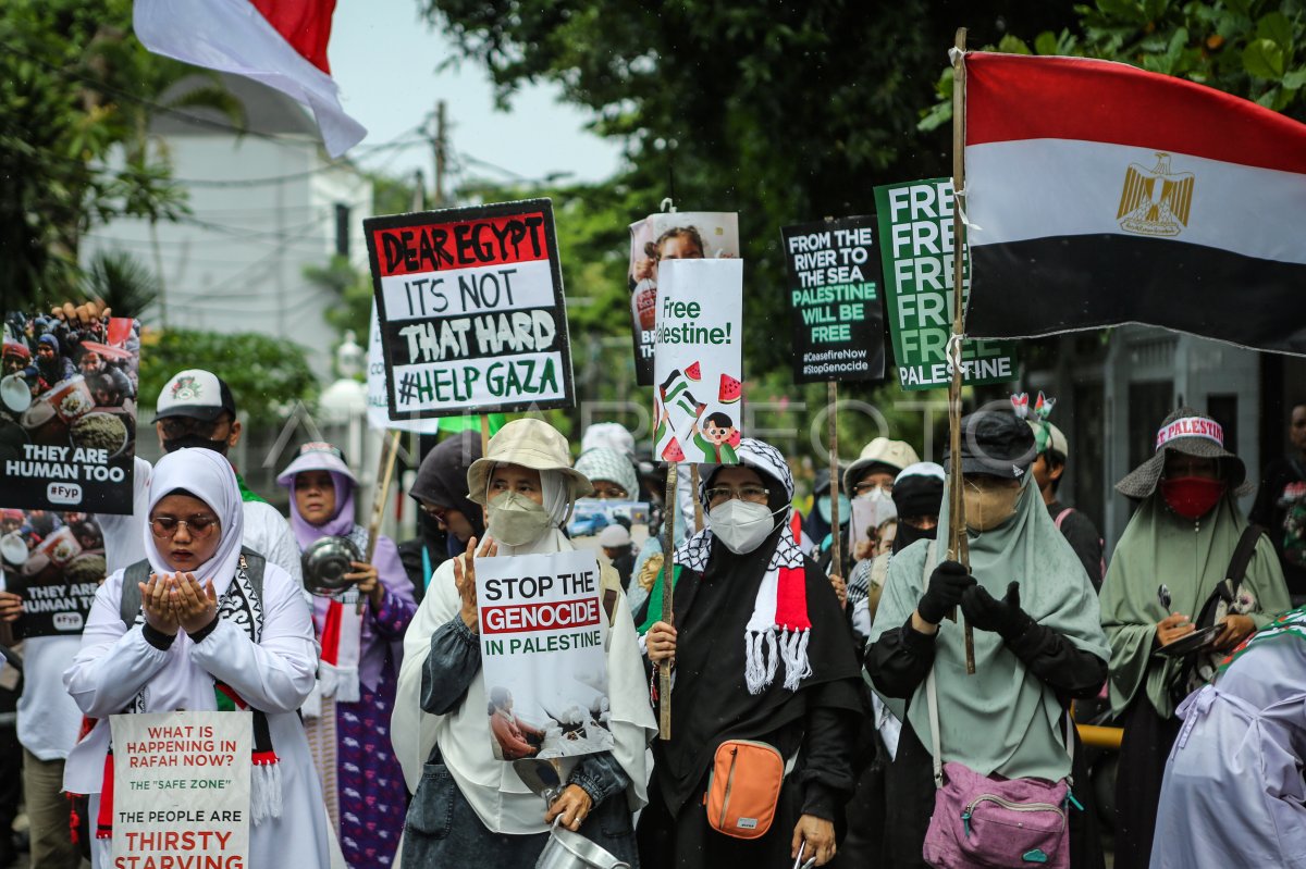 Aksi solidaritas mencegah kelaparan di Gaza | ANTARA Foto