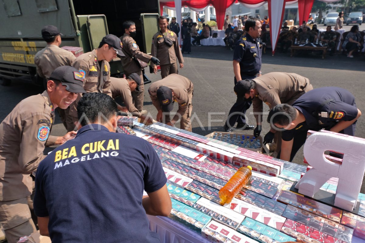 Pemusnahan barang kena cukai ilegal | ANTARA Foto