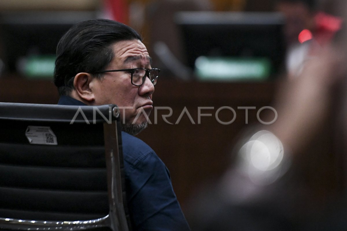 Sadikin Rusli divonis 2,5 tahun penjara | ANTARA Foto Sadikin Rusli divonis 2,5 tahun penjara | ANTARA Foto