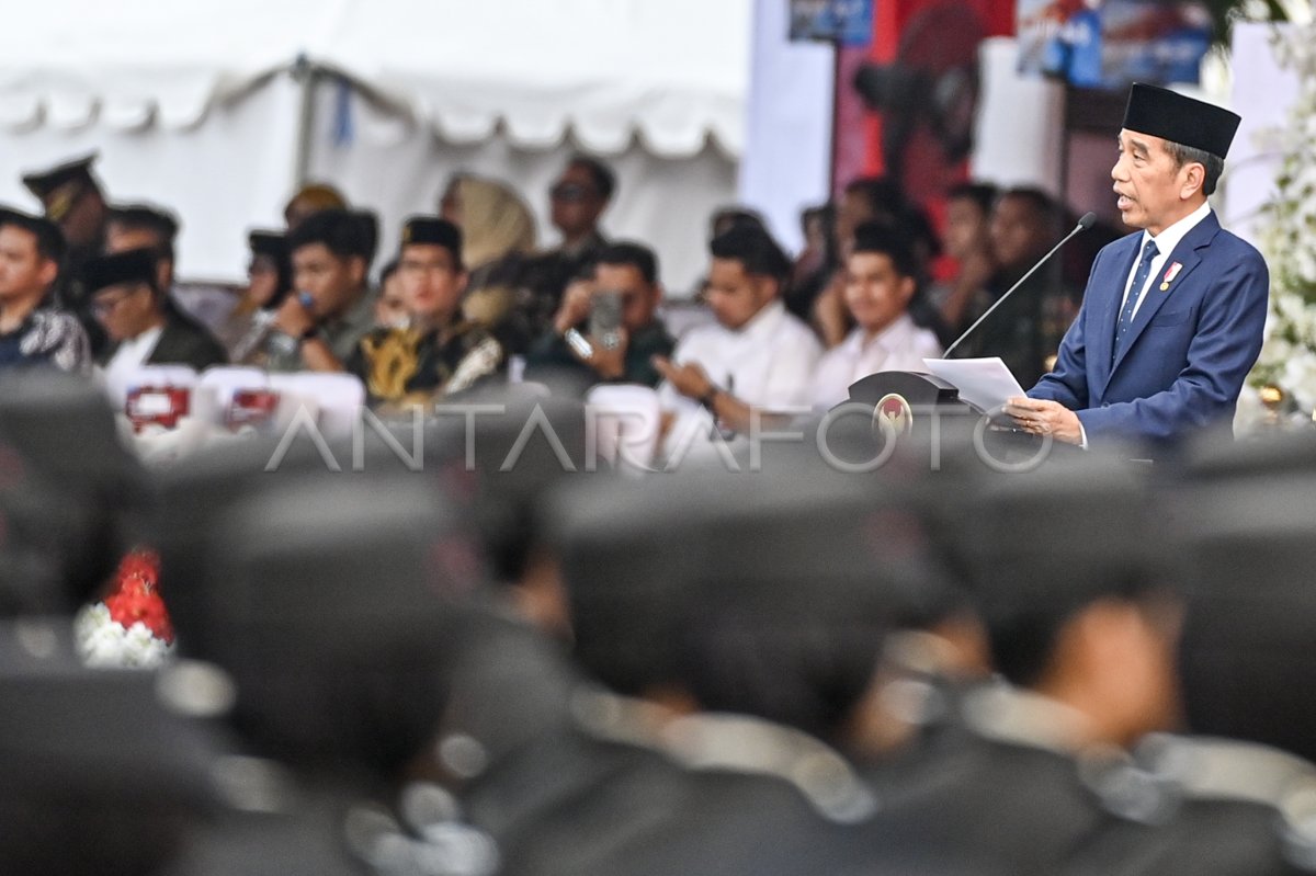 Presiden menjadi Inspektur upacara HUT Ke-78 Bhayangkara | ANTARA Foto