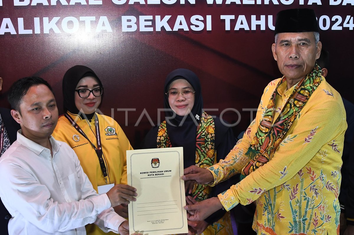 Pendaftaran bakal calon Wali Kota Bekasi | ANTARA Foto