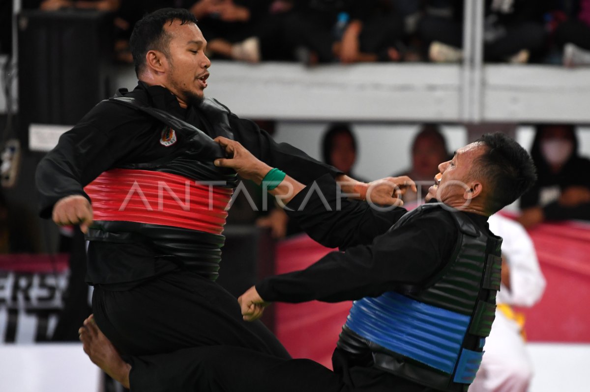 PON XXI Aceh-Sumut: Sumut raih emas silat tanding putra | ANTARA Foto
