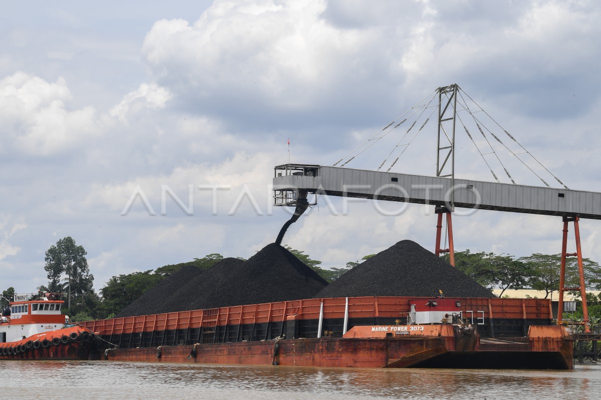 Harga batu bara acuan naik | ANTARA Foto Harga batu bara acuan naik | ANTARA Foto