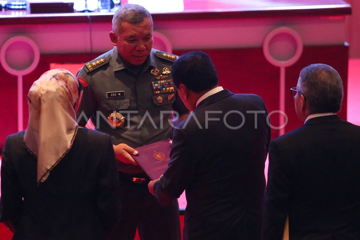 Pemantapan nilai-nilai kebangsaan calon anggota DPR terpilih | ANTARA Foto Pemantapan nilai-nilai kebangsaan calon anggota DPR terpilih | ANTARA Foto