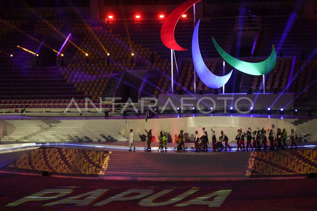 Upacara pembukaan Peparnas XVII Solo 2024 | ANTARA Foto