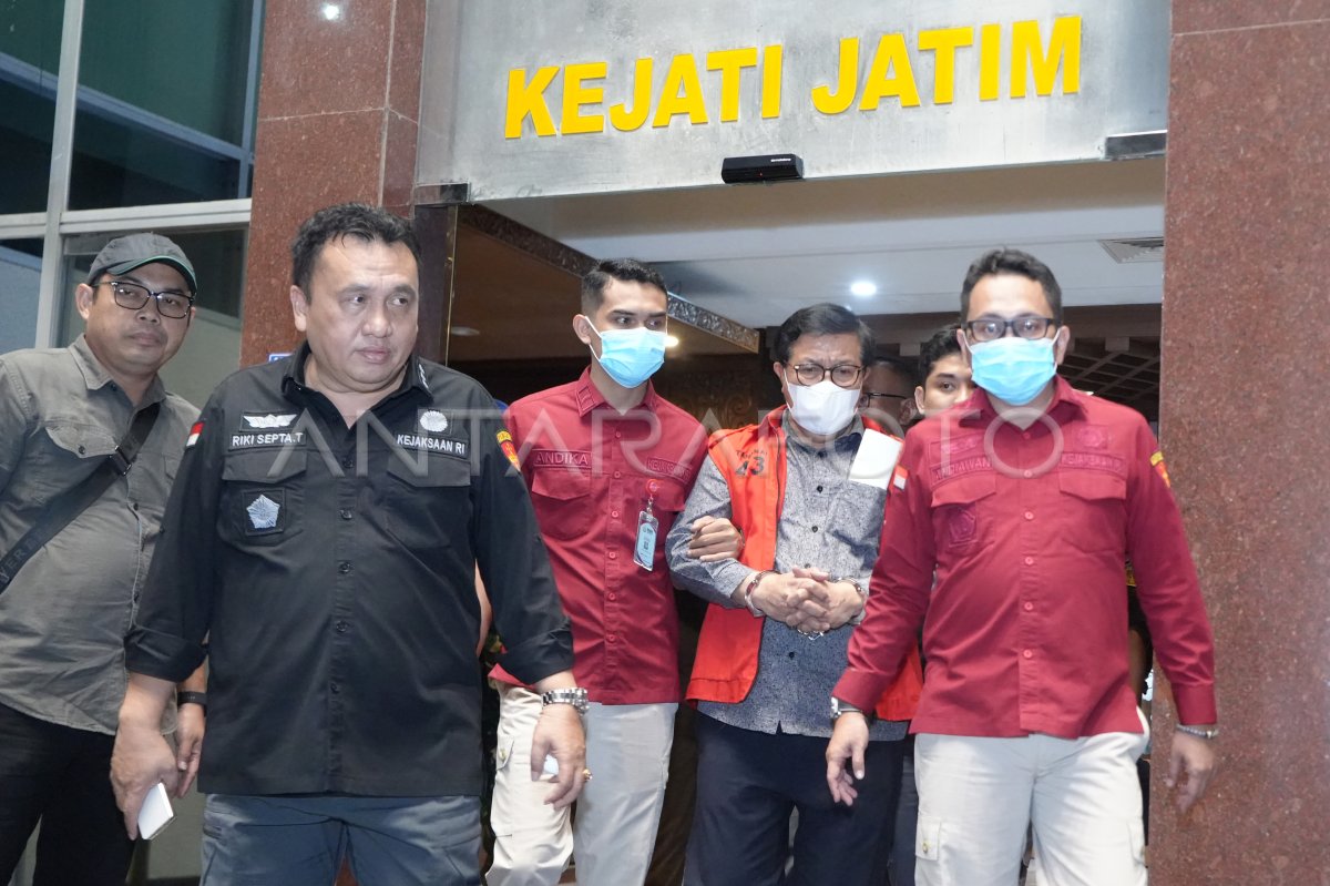 Penangkapan hakim pemberi vonis bebas Ronald Tannur | ANTARA Foto