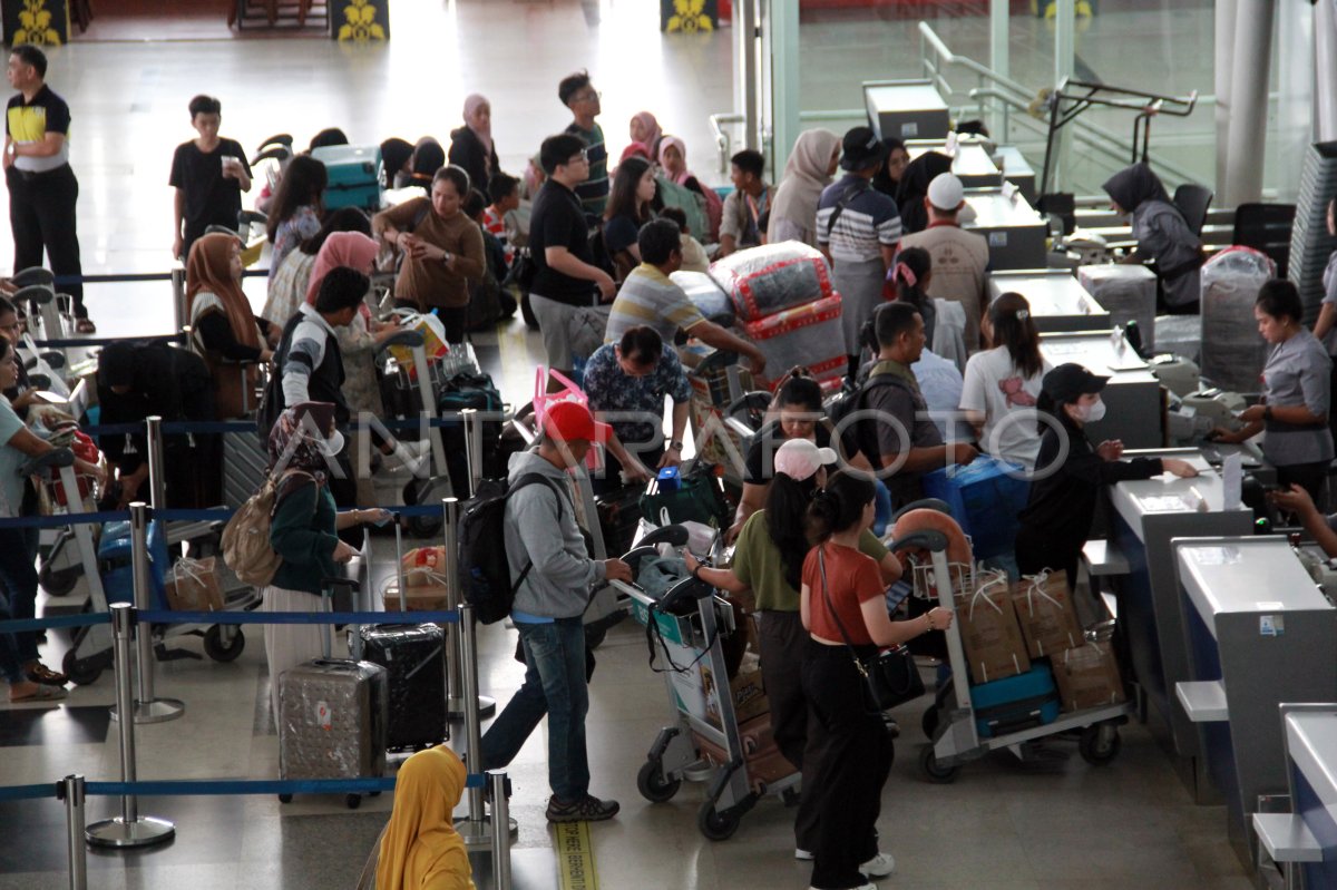 Jumlah penumpang di Bandara Kualanamu meningkat | ANTARA Foto Jumlah penumpang di Bandara Kualanamu meningkat | ANTARA Foto