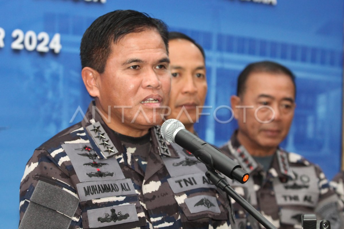 Apel Komandan Satuan TNI AL | ANTARA Foto Apel Komandan Satuan TNI AL | ANTARA Foto