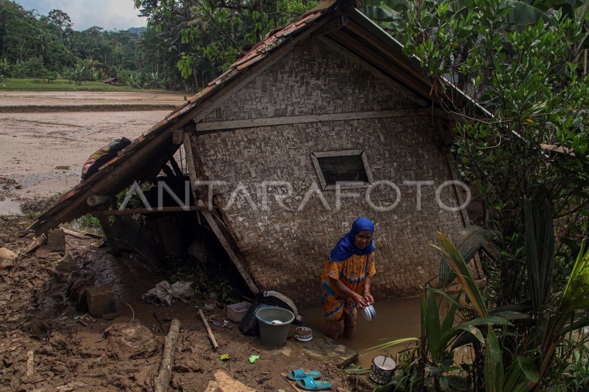 Kawasan terdampak banjir bandang Sukabumi | ANTARA Foto