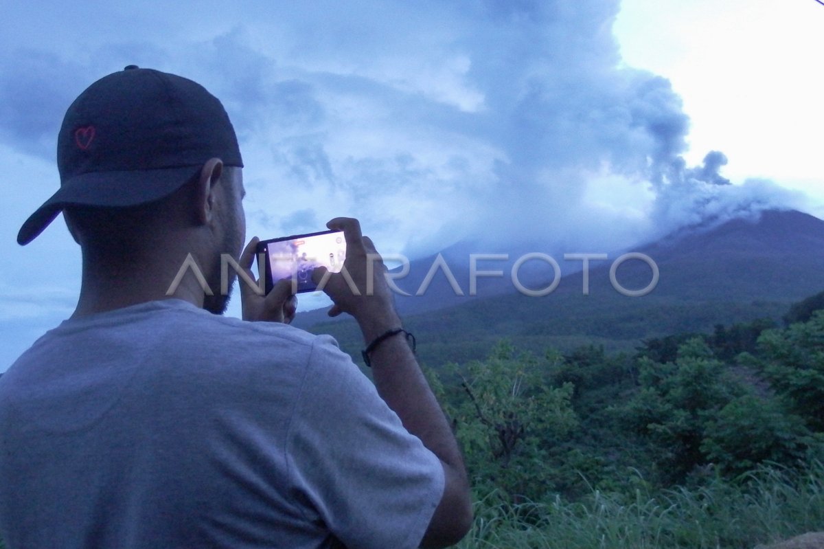 Gunung Lewotobi Laki-laki kembali erupsi | ANTARA Foto