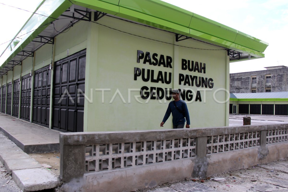 Revitalisasi pasar buah Dumai pasca kebakaran | ANTARA Foto