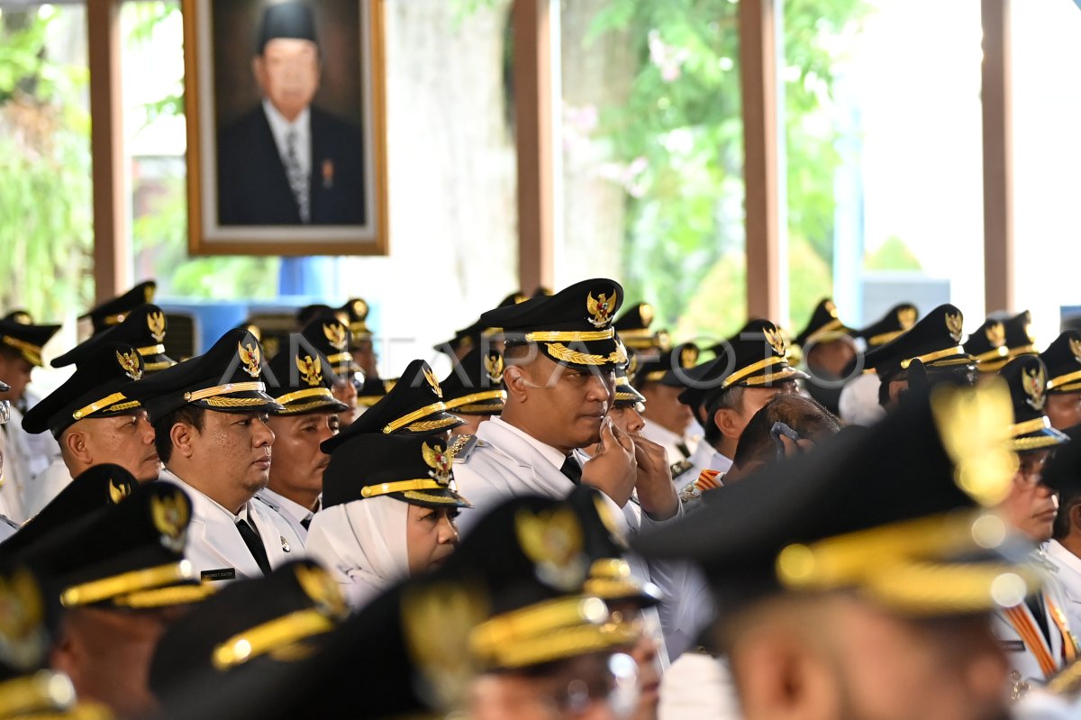 Pelantikan kepala daerah terpilih Pilkada serentak | ANTARA Foto