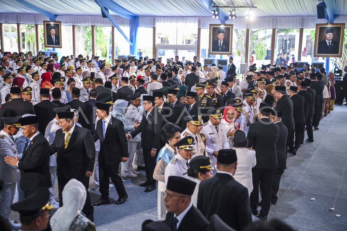 Pelantikan kepala daerah terpilih pilkada serentak | ANTARA Foto