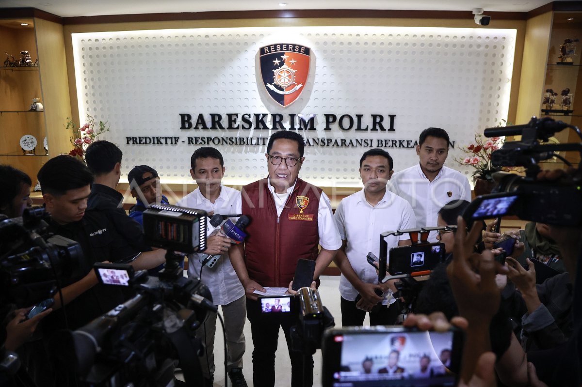Bareskrim Polri tahan Kades Kohod | ANTARA Foto