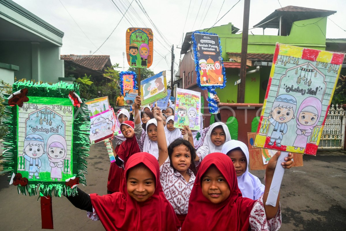 Pawai Tarhib sambut bulan suci Ramadhan di Bogor | ANTARA Foto Pawai Tarhib sambut bulan suci Ramadhan di Bogor | ANTARA Foto