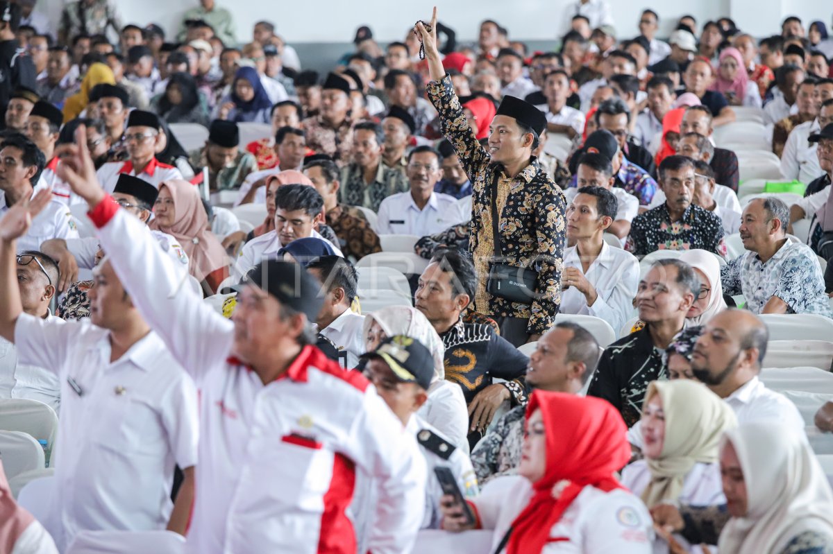 Percepatan pembentukan Koperasi Desa/Kelurahan Merah Putih | ANTARA Foto