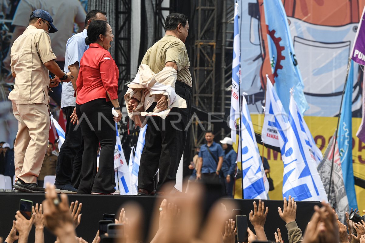 Presiden Prabowo Subianto hadiri perayaan Hari Buruh Internasion | ANTARA Foto