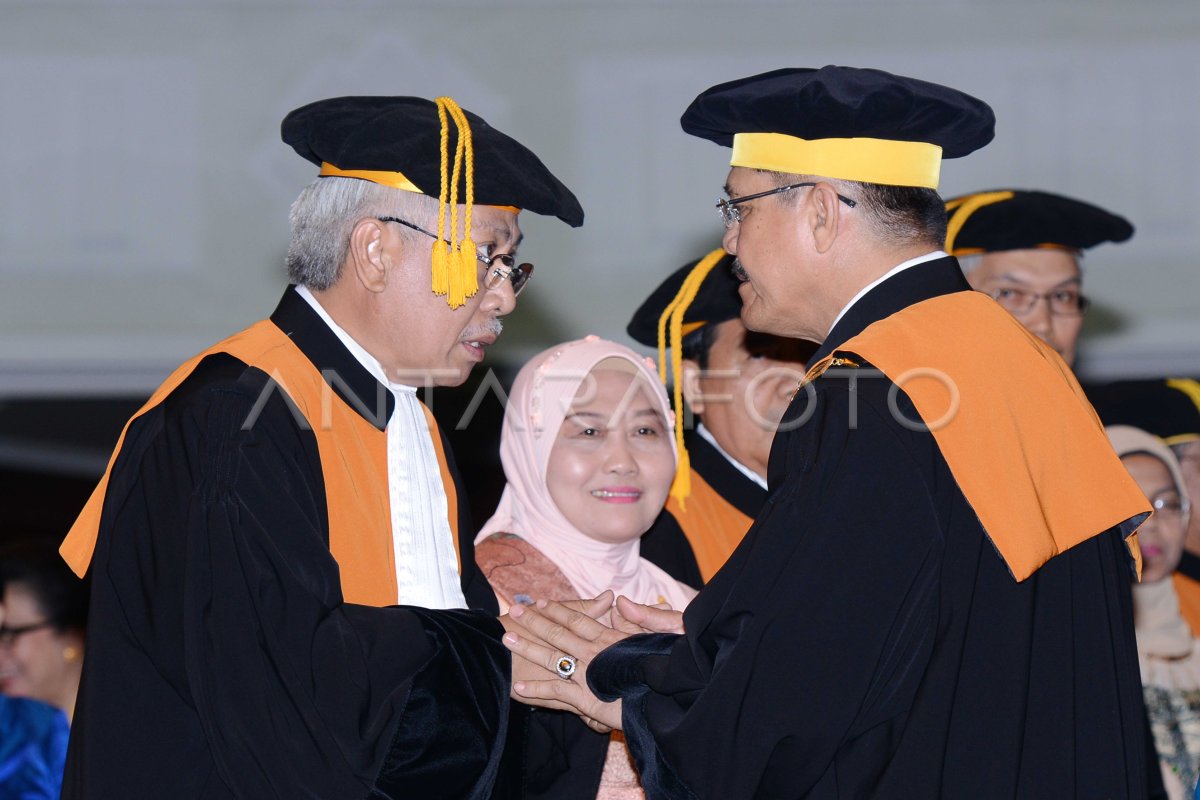 PELANTIKAN HAKIM AGUNG | ANTARA Foto