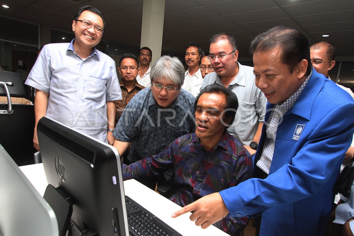 LAODE IDA GABUNG PAN | ANTARA Foto LAODE IDA GABUNG PAN | ANTARA Foto