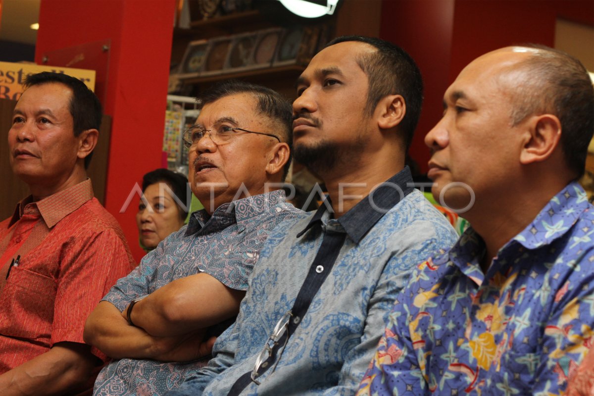 PELUNCURAN BUKU HOEGENG | ANTARA Foto