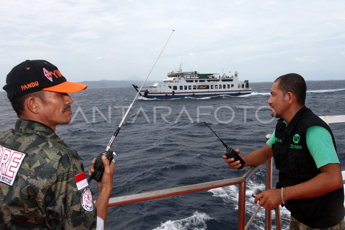 PATROLI JALUR MUDIK LAUT | ANTARA Foto PATROLI JALUR MUDIK LAUT | ANTARA Foto