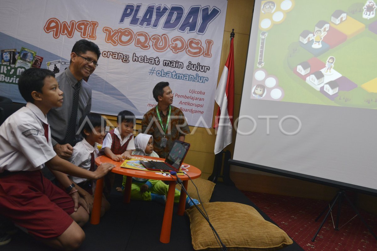 PELUNCURAN BOARDGAMES ANTI KORUPSI | ANTARA Foto