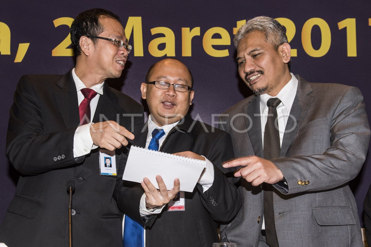 KINERJA BANK BJB | ANTARA Foto