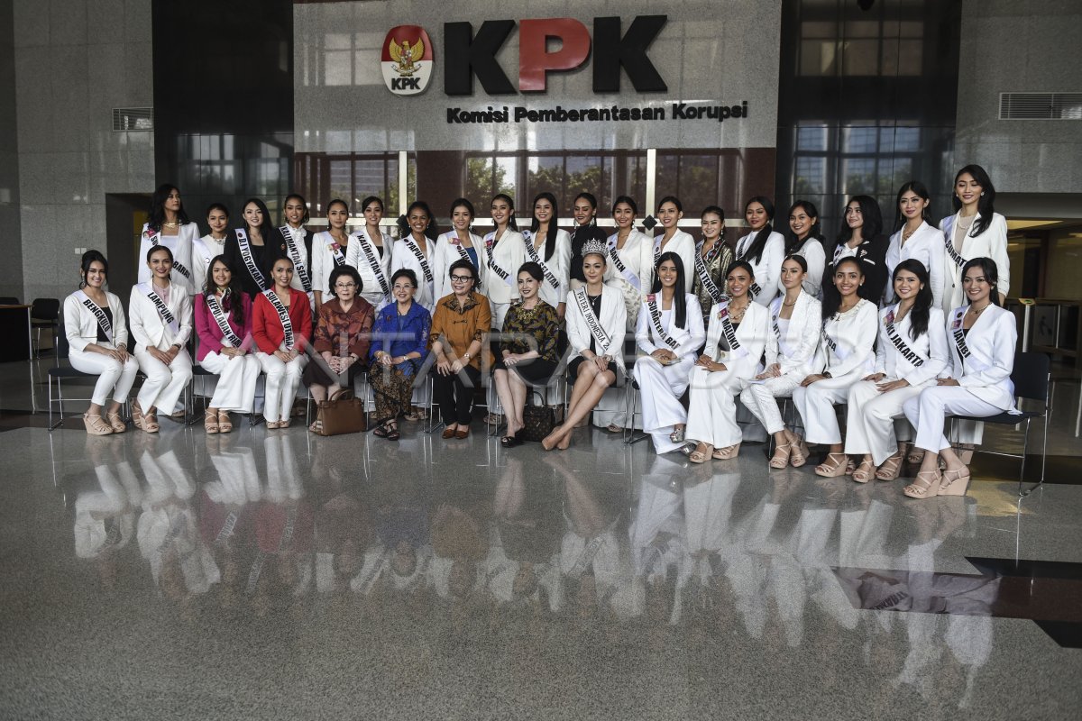 FINALIS PUTRI INDONESIA KUNJUNGI KPK | ANTARA Foto FINALIS PUTRI INDONESIA KUNJUNGI KPK | ANTARA Foto