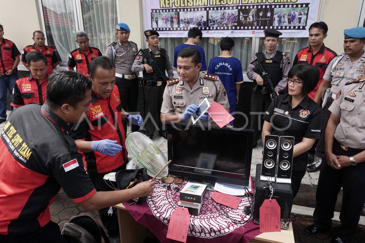SINDIKAT PENCURIAN RUMAH MEWAH | ANTARA Foto