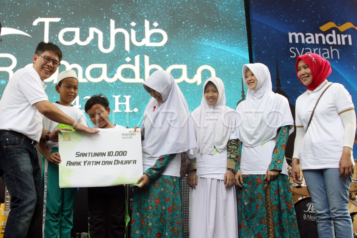 BANK SYARIAH MANDIRI SAMBUT RAMADHAN | ANTARA Foto