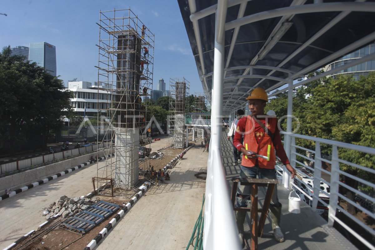 DESARROLLO LRT JABODEBEK SECOND STAGE | ANTARA Foto DESARROLLO LRT JABODEBEK SECOND STAGE | ANTARA Foto