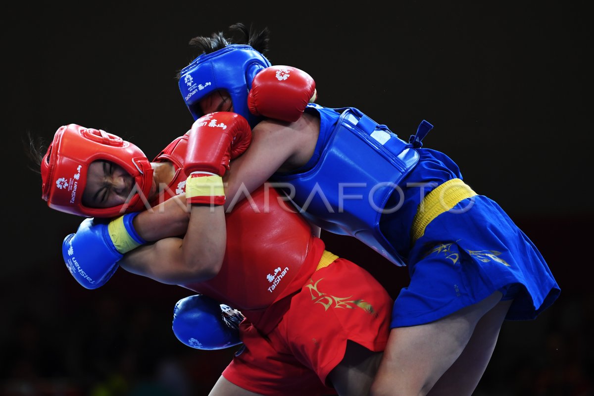 WUSHU SANDA HIJA 60 KG INDIAN VS CHINA | ANTARA Foto