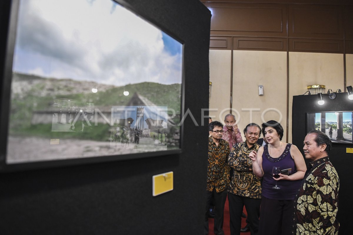 PELUNCURAN BUKU FOTO ARMENIA | ANTARA Foto