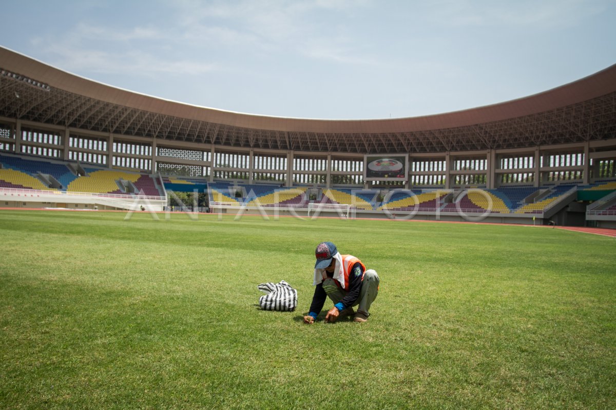 FASILITAS STADION MANAHAN | ANTARA Foto FASILITAS STADION MANAHAN | ANTARA Foto