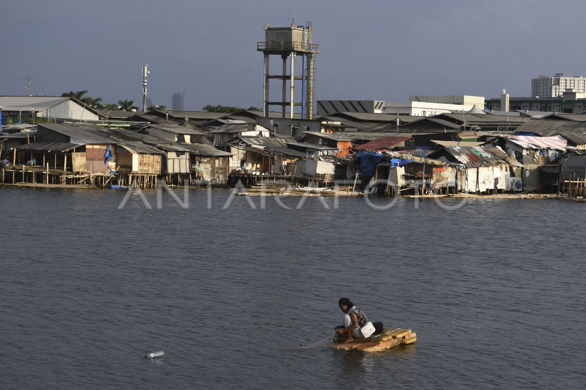 PENURUNAN ANGKA KEMISKINAN | ANTARA Foto