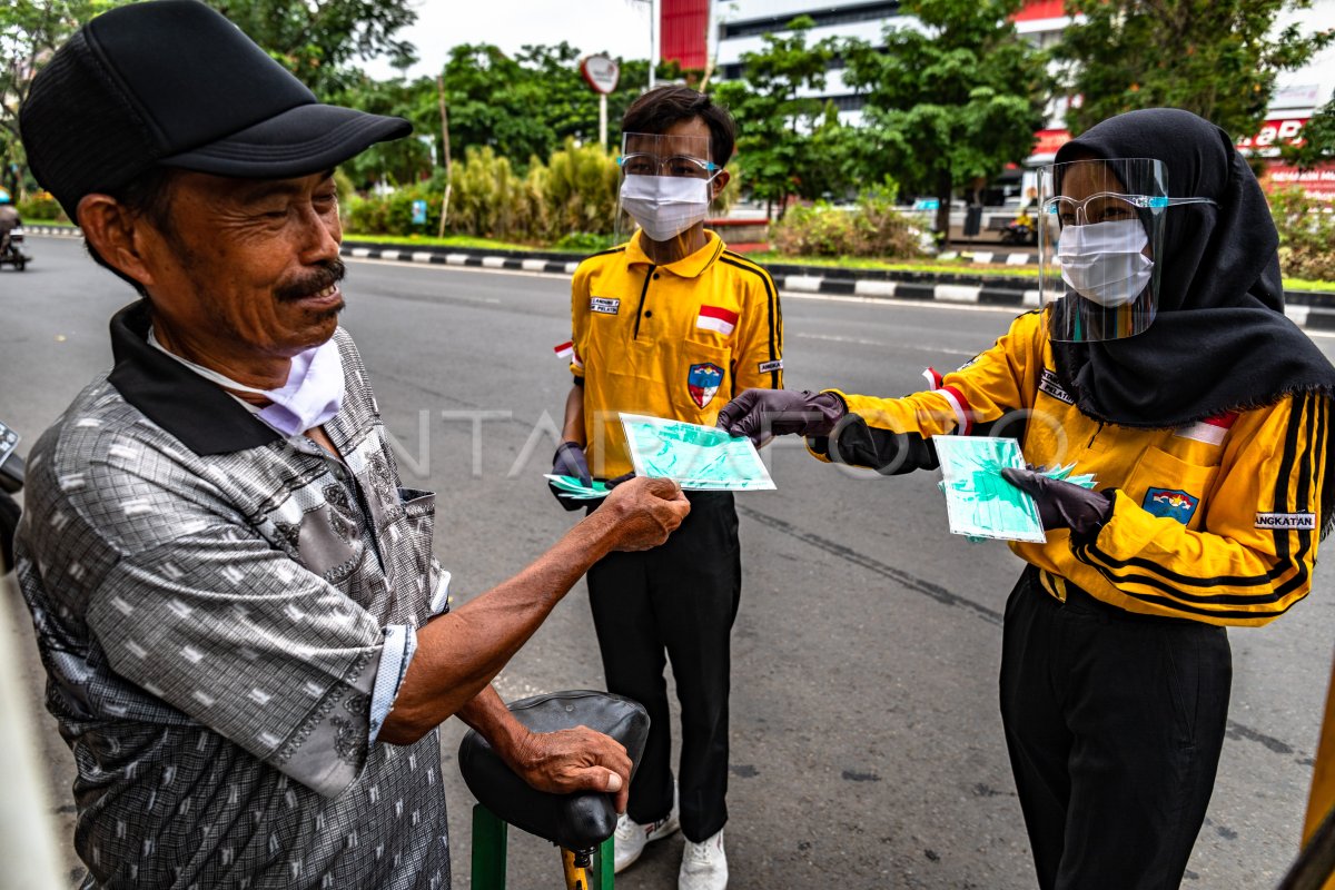 PELAJAR SMK TOLAK UNJUK RASA ANARKIS | ANTARA Foto PELAJAR SMK TOLAK UNJUK RASA ANARKIS | ANTARA Foto