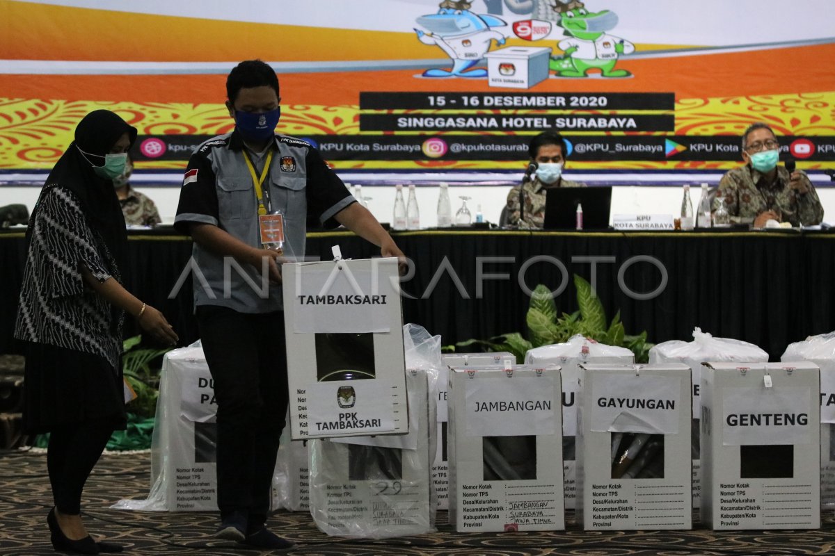 REKAPITULASI PILKADA KOTA SURABAYA | ANTARA Foto