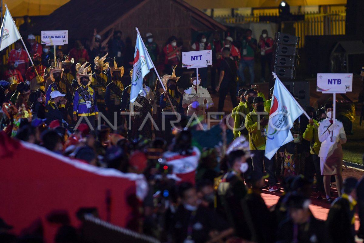DEFILE KONTINGEN PEPARNAS PAPUA | ANTARA Foto