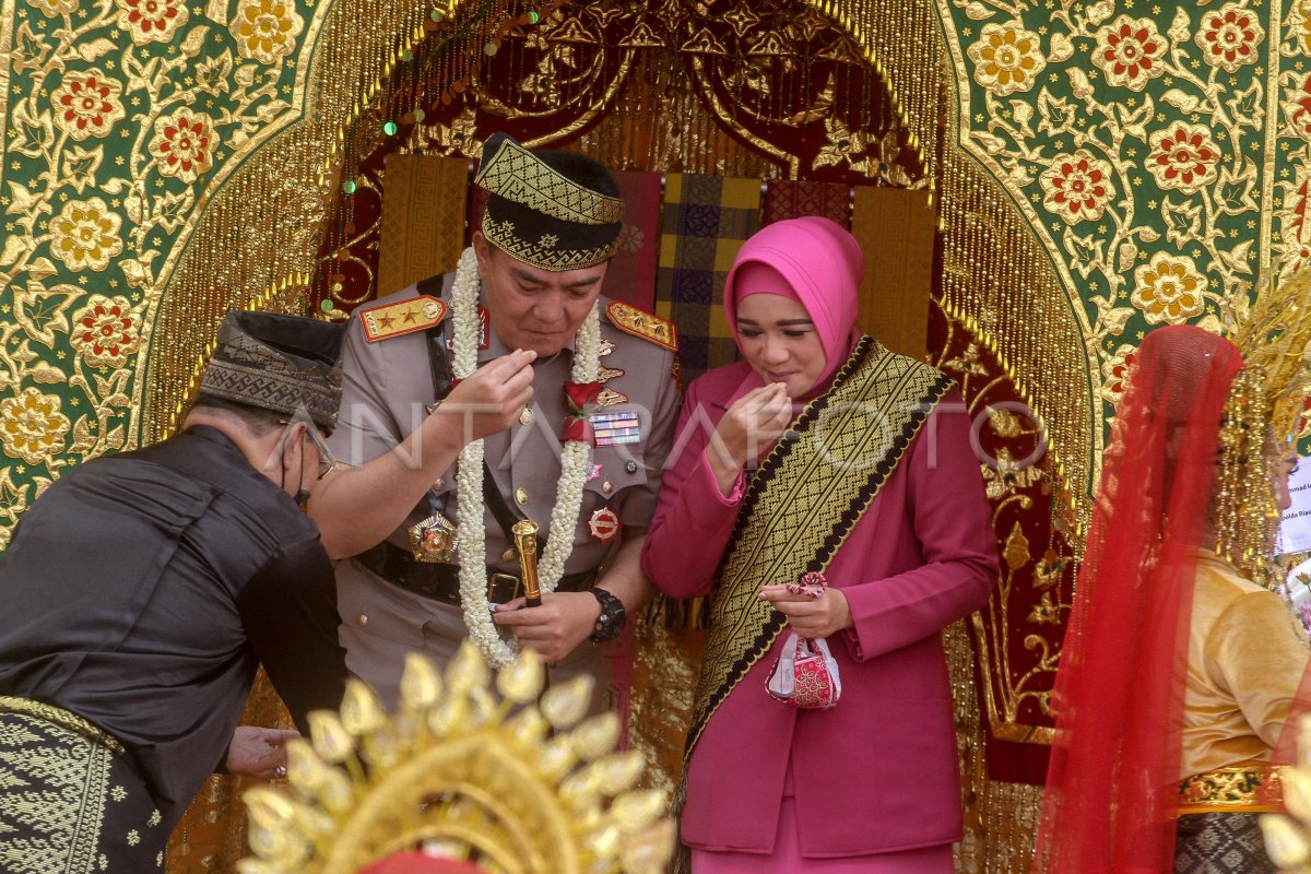 PARADE KEDATANGAN KAPOLDA RIAU | ANTARA Foto