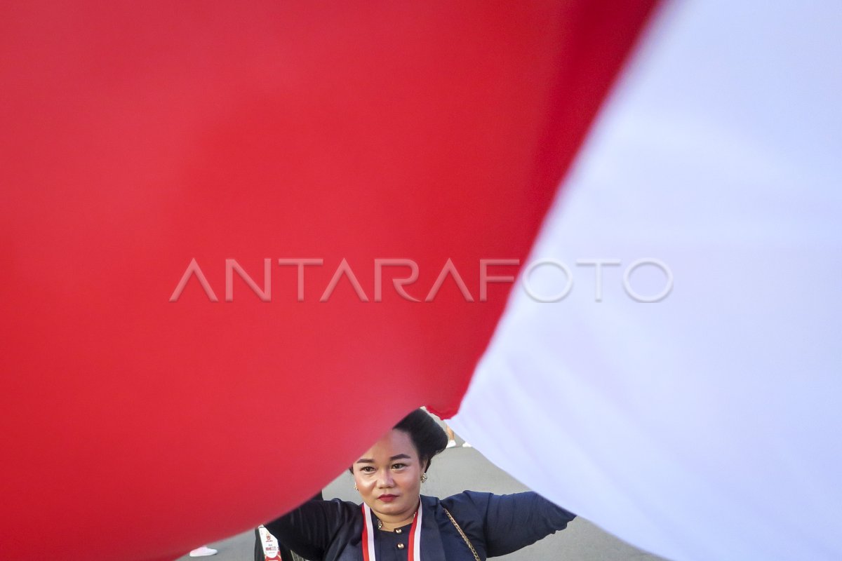KIRAB MERAH PUTIH | ANTARA Foto