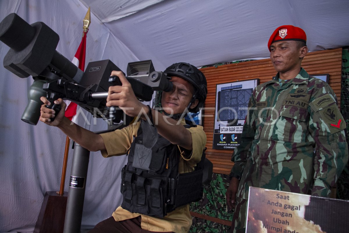 PAMERAN ALUTSISTA TNI DI MAKASSAR | ANTARA Foto
