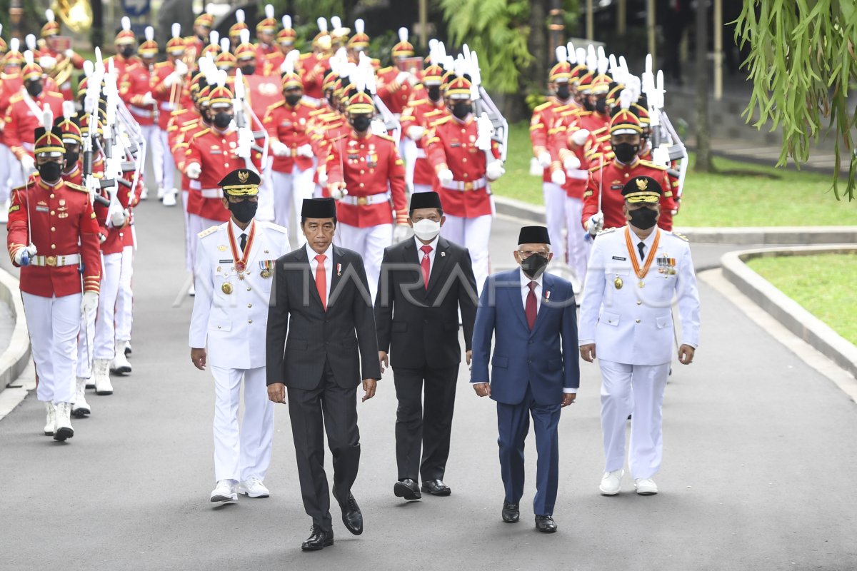PELANTIKAN GUBERNUR DAN WAKIL GUBERNUR DIY | ANTARA Foto