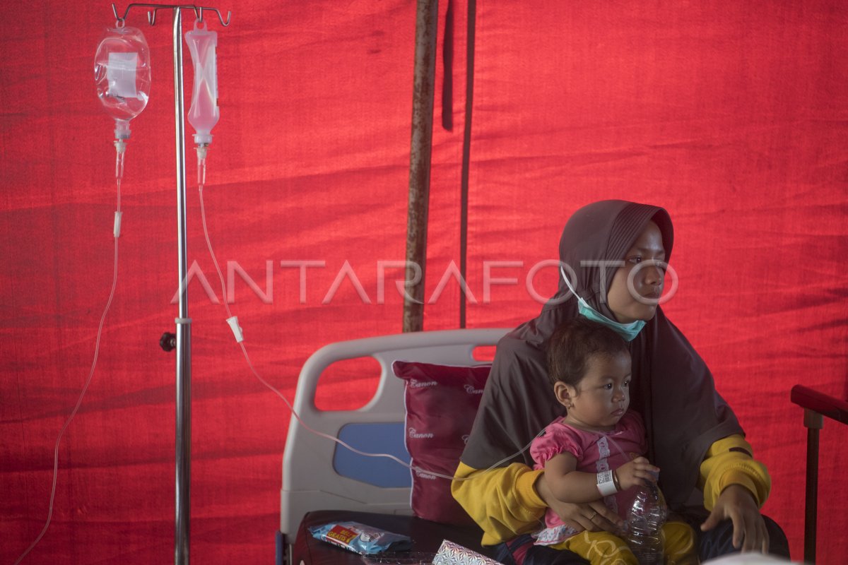 JUMLAH PASIEN KORBAN GEMPA BUMI | ANTARA Foto JUMLAH PASIEN KORBAN GEMPA BUMI | ANTARA Foto