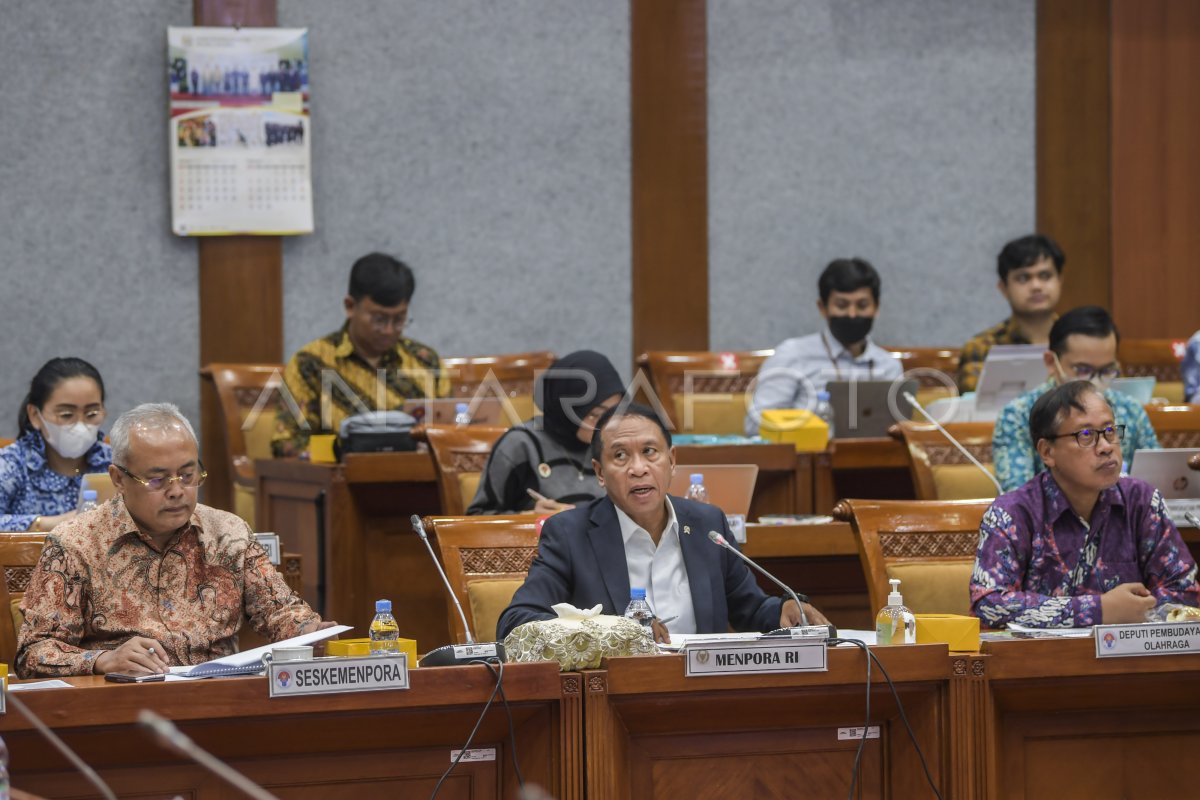 RAPAT KERJA KEMENPORA DENGAN KOMISI X DPR RI | ANTARA Foto