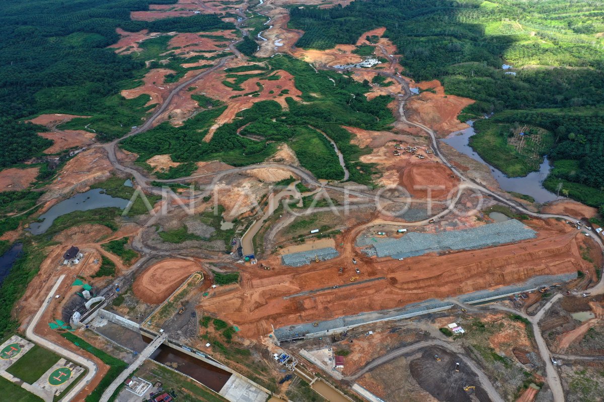 PROGRES PEMBANGUNAN BENDUNGAN SEPAKU SEMOI | ANTARA Foto