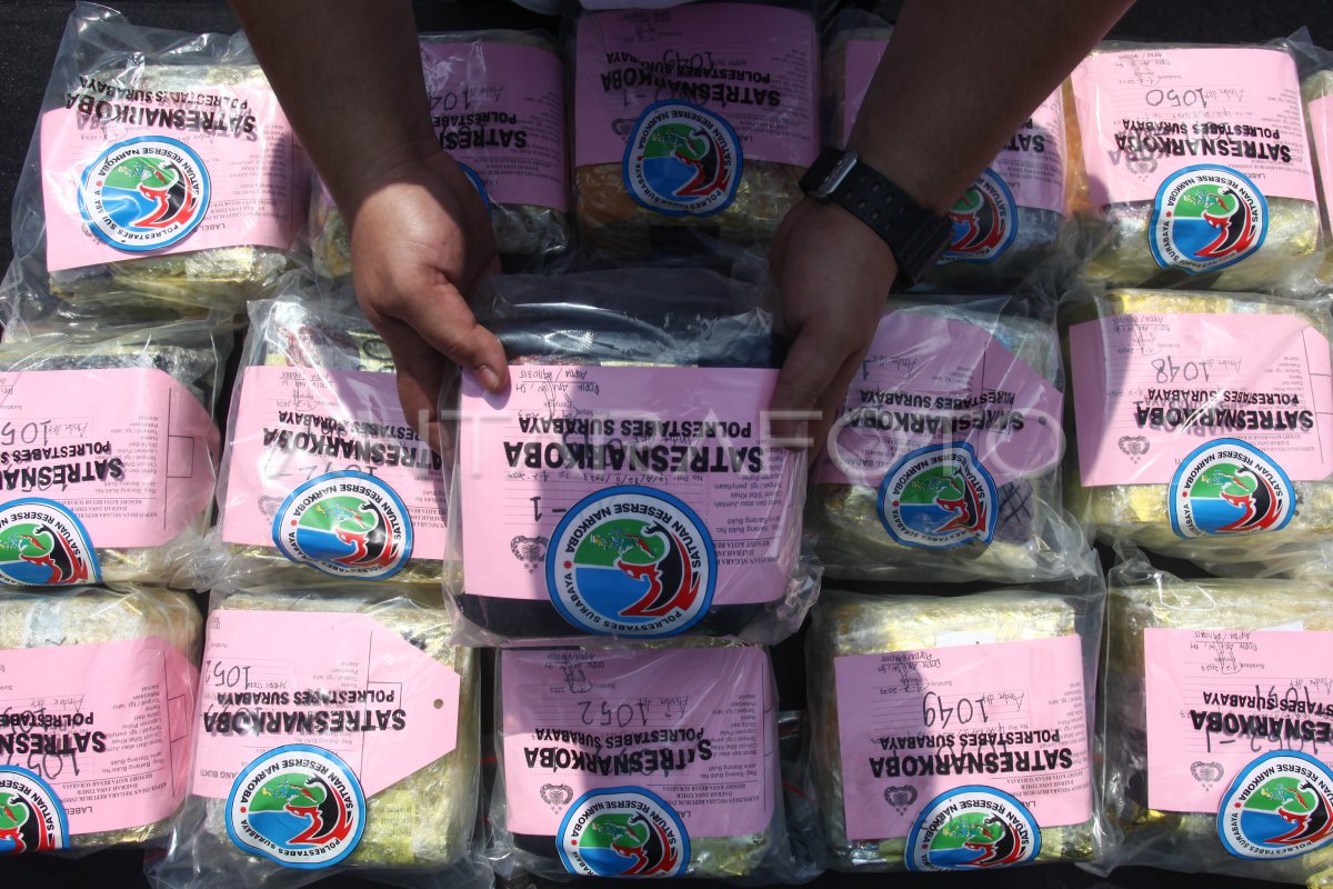 KASUS PEREDARAN SABU 24 KILOGRAM DI SURABAYA | ANTARA Foto