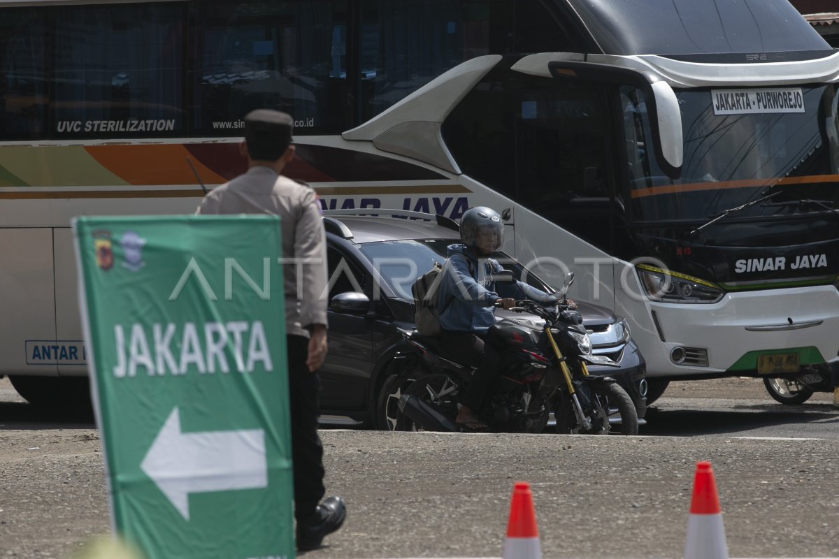 ARUS BALIK JALUR PANTURA INDRAMAYU | ANTARA Foto